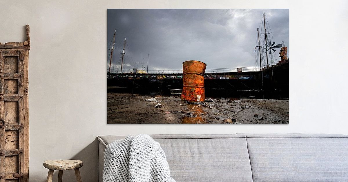 Return Of The Red Drum van Peter Bongers op canvas, behang en meer
