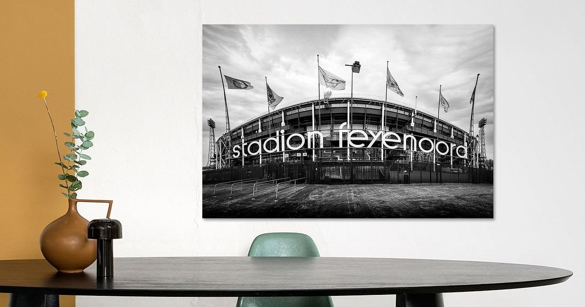 De kuip | stadion van Feijenoord in zwart wit van Steven Dijkshoorn op ...