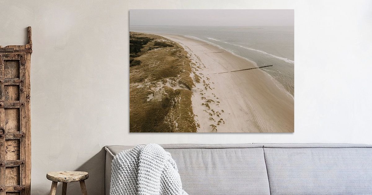 Strand Ameland van bovenaf van Roanna Fotografie op canvas, behang en meer