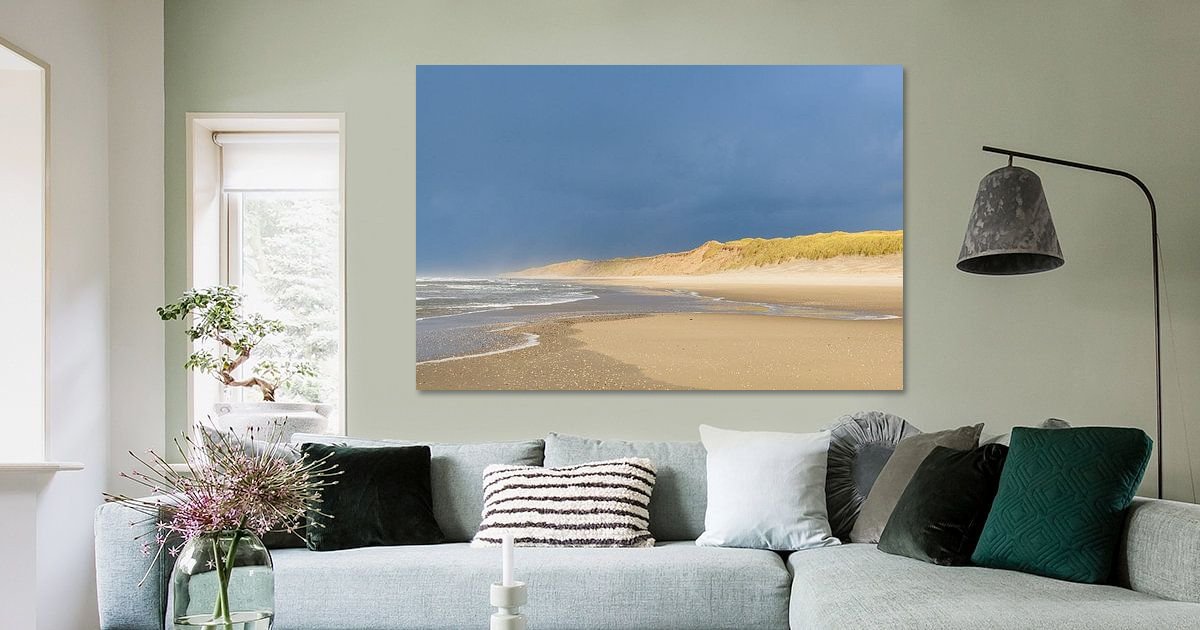 Golven op het strand van Texel in de Waddenzee van Sjoerd van der Wal ...
