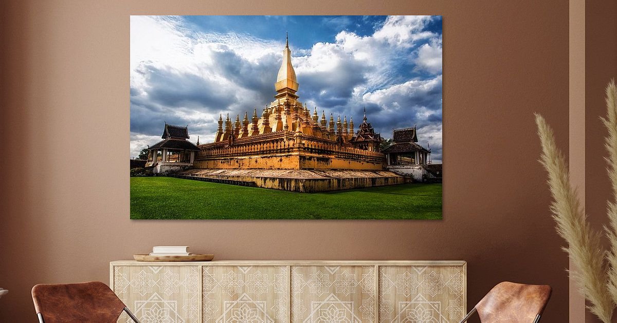 Pha That Luang, Vientiane, Laos von Giovanni della Primavera auf ...