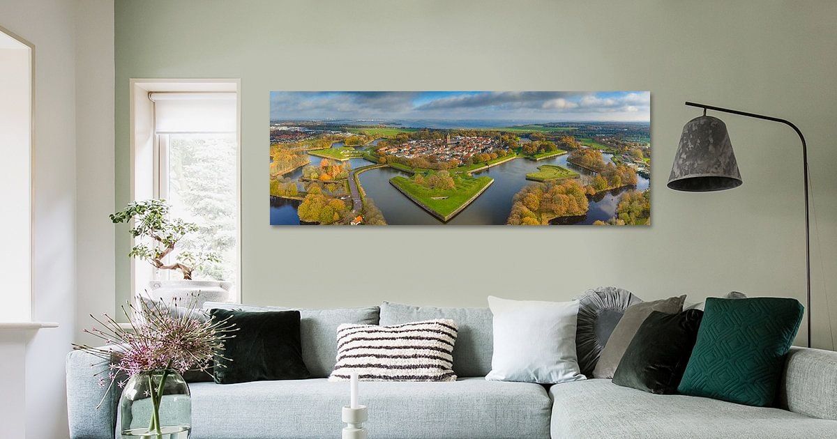 Naarden vestingstad in Nederland van bovenaf van Sjoerd van der Wal ...