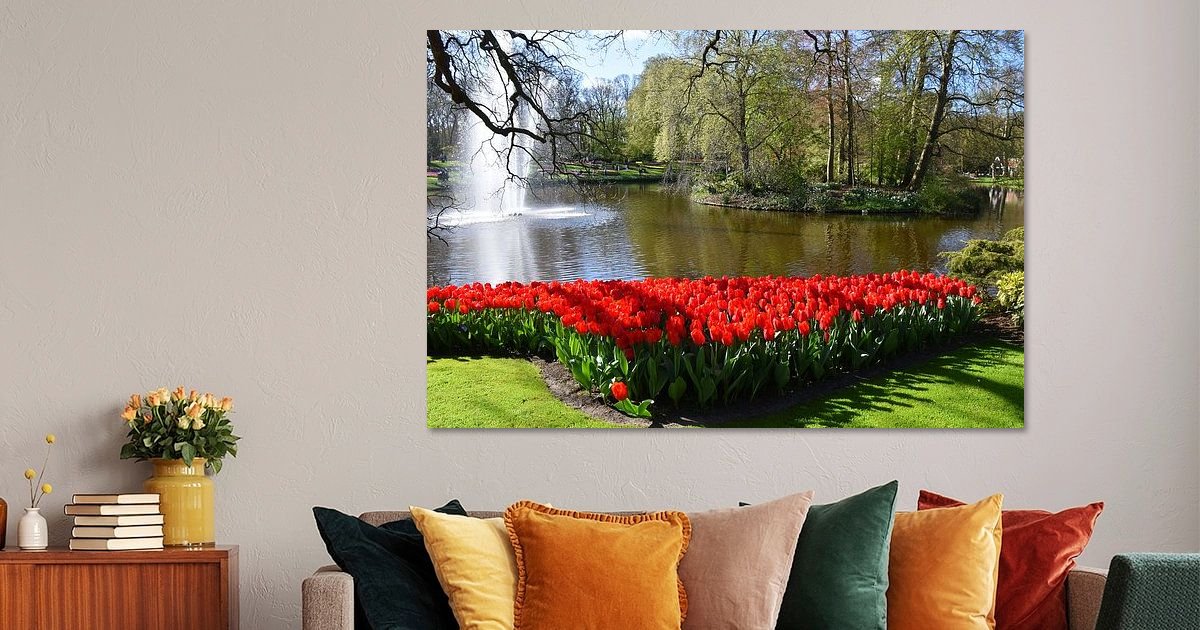 Tulpen in bloei in de tuin van Claude Laprise op canvas, behang en meer