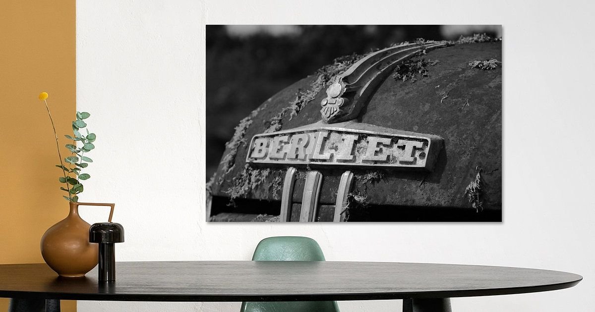 Berliet vrachtwagen van Marcel van Rijn op canvas, behang en meer