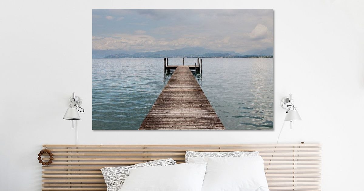 Stijger in Gardameer van Guido Akster op canvas, behang en meer