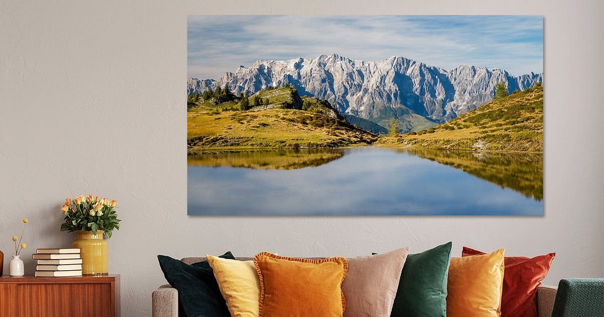 Bergmeertje met Hochkönig van Coen Weesjes op canvas, behang en meer