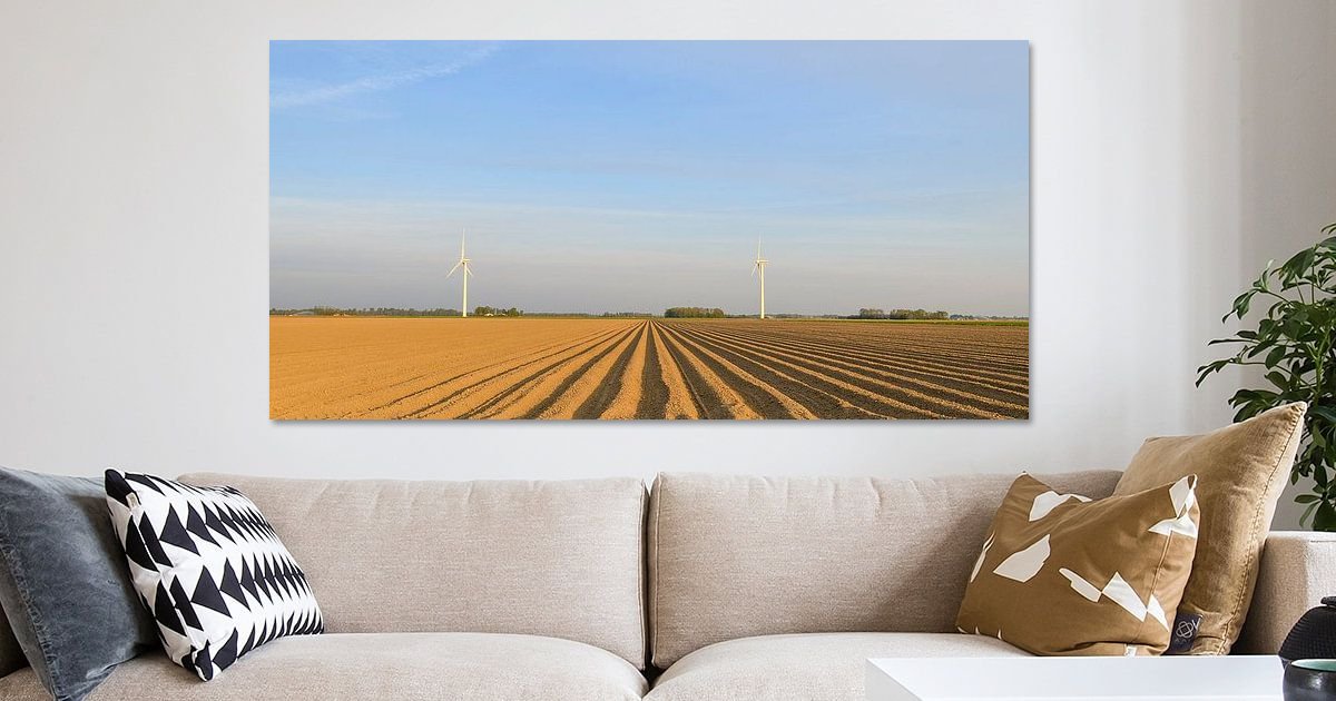 Vers geploegd aardappelveld met rechte aardappelruggen van Sjoerd van ...