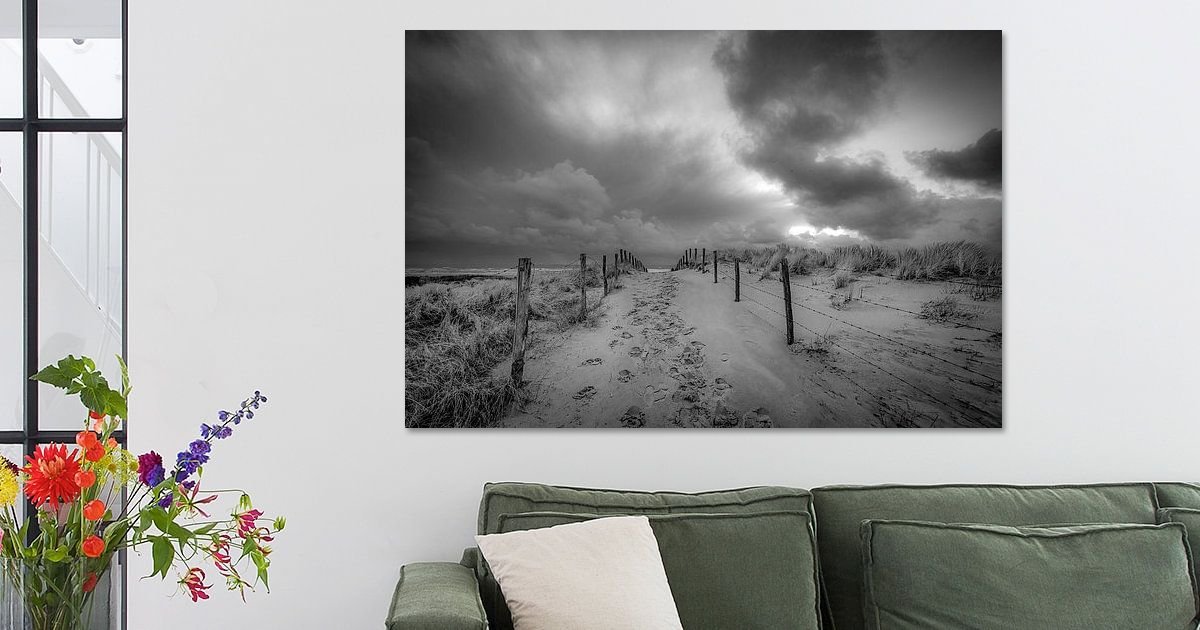 Strand, Meer und Wolken an der Küste von Katwijk von Dirk van Egmond ...