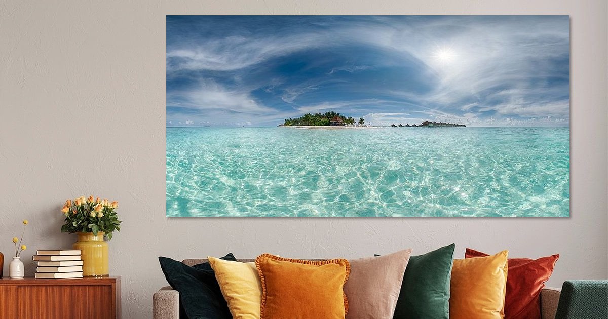 Eiland in de Malediven met strand en turquoise water van Voss ...