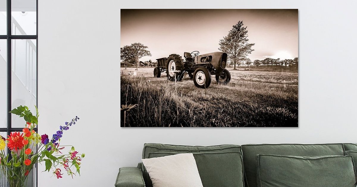 Guldner tractor van Frank Slaghuis op canvas, behang en meer