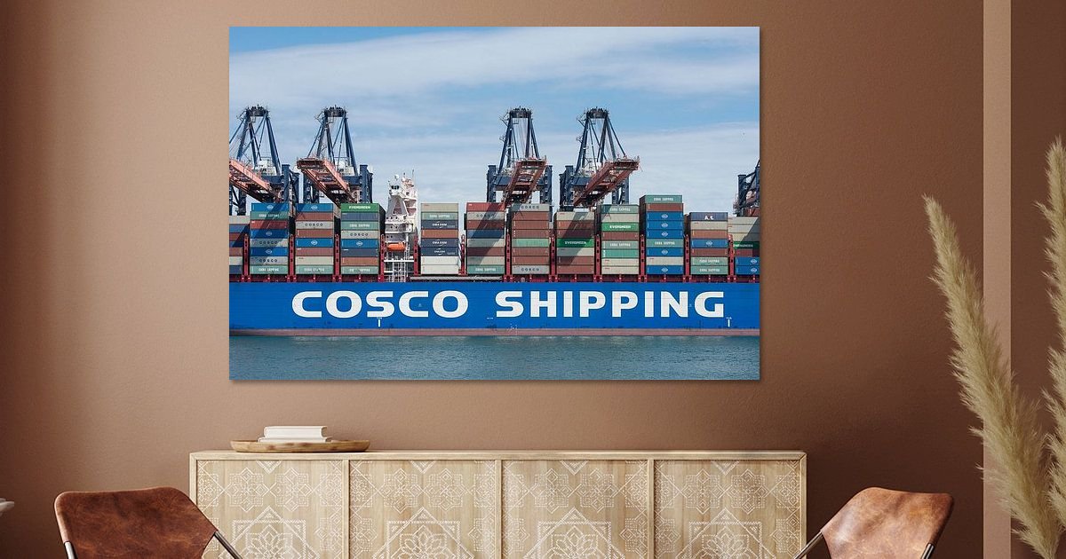 COSCO SHIPPING SCORPIOOne Minato kobe container schip in de haven van ...