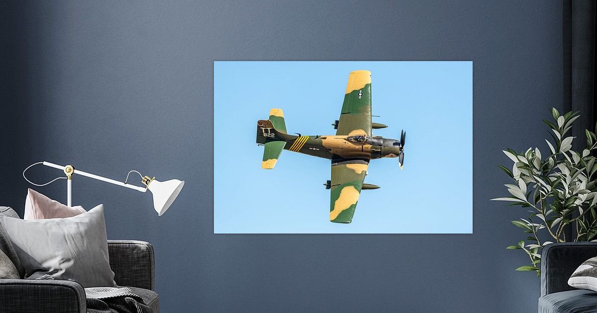 Douglas A-1D Skyraider warbird. van Jaap van den Berg op canvas, behang ...