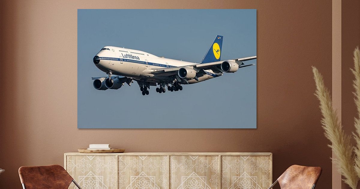 Lufthansa Boeing 747-8 in retro livery. by Jaap van den Berg on canvas ...